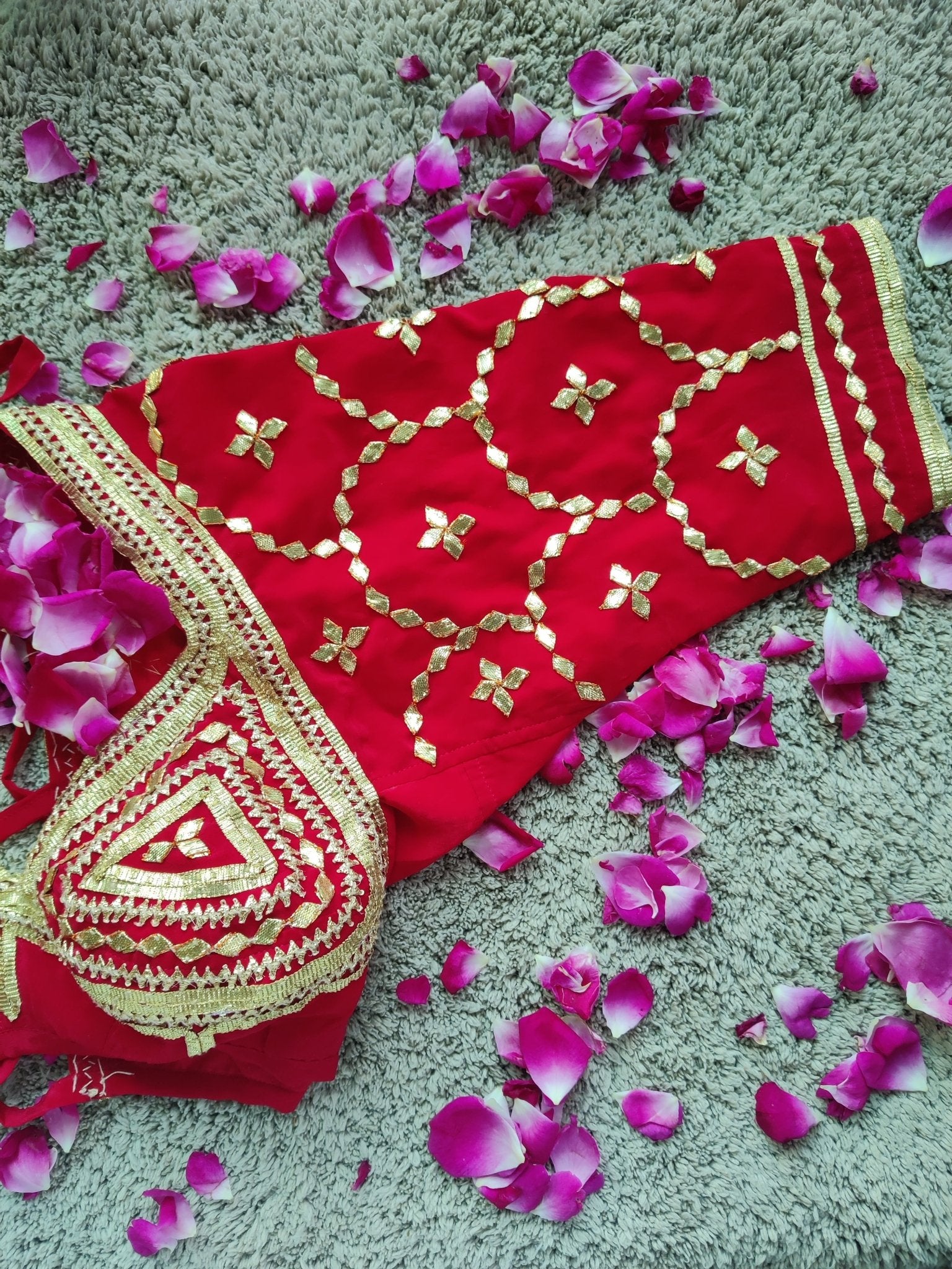 Surkh Laal Pure Crape Aangi – House of Baisa